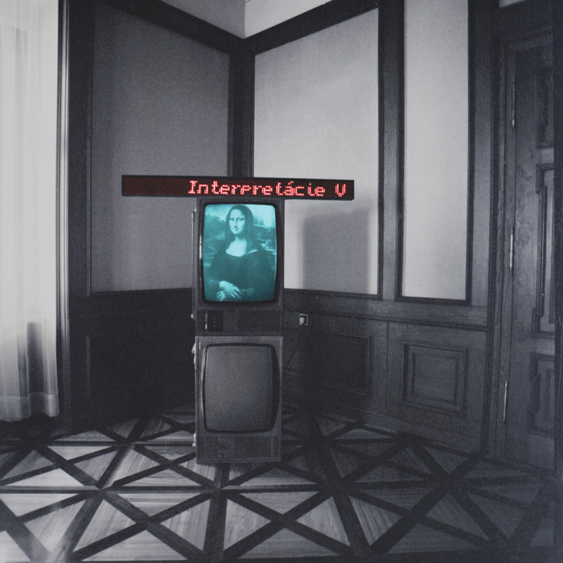 Peter Rónai – Elastická realita | Web umenia